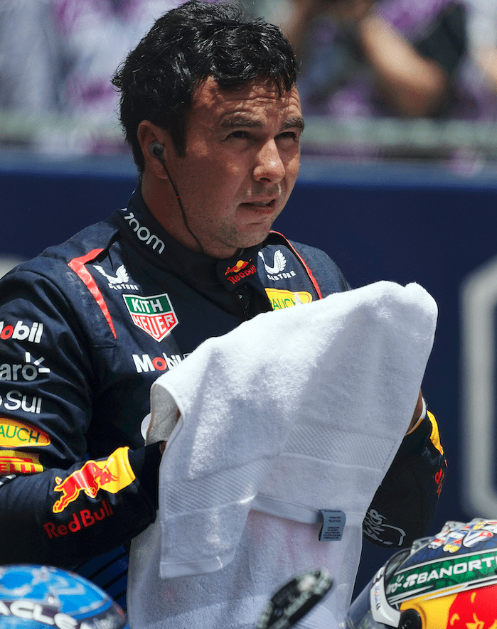 Checo Pérez sobre su renovación con Red Bull: “Hasta que firmes, no importa qué tan cerca estés”